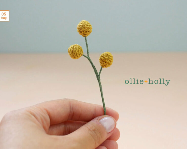 30 Free Realistic Crochet Flower Patterns + Video Tutorials